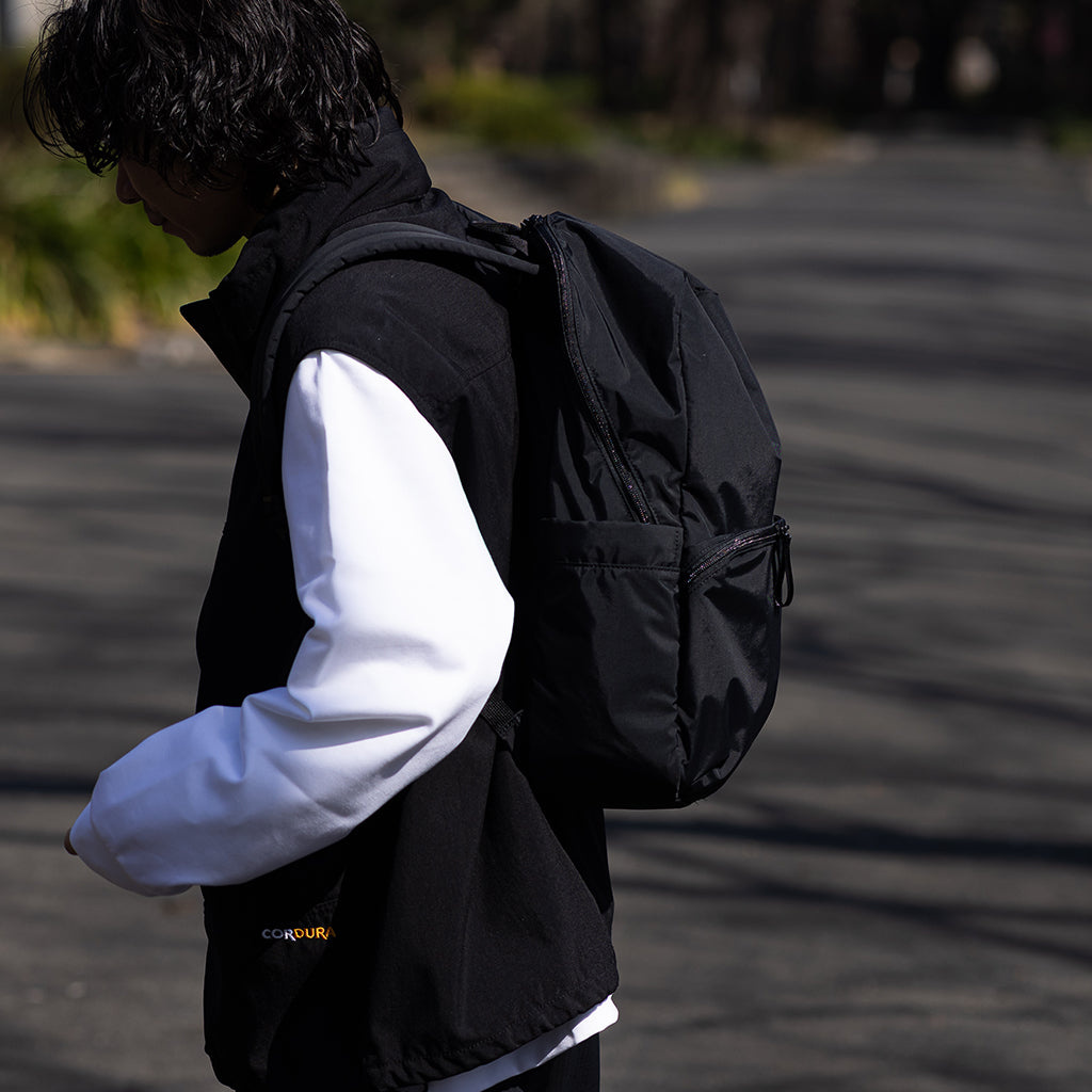 【再入荷】軽量 リサイクルナイロン リュック L 日本製 – kuros.style